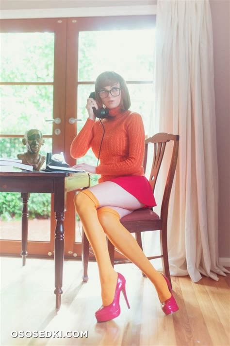 Kayla Erin Scooby Doo Velma Dinkley Naked Cosplay Asian Photos Onlyfans Patreon Fansly
