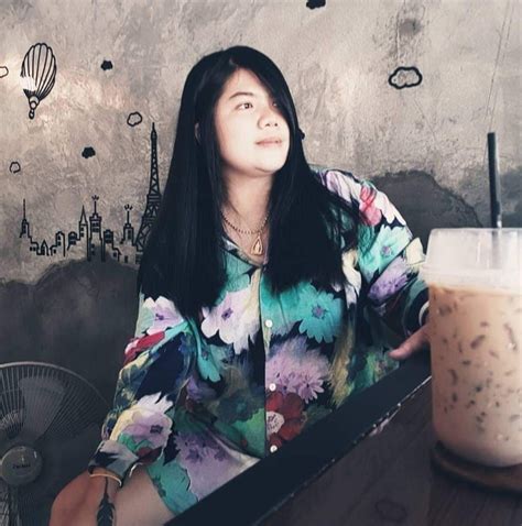 จุฑามาศ ทำสี ปิดผมขาวกึ่งแฟชัั่น Andพร้อมบำรุง นวดศีรษะอินเดียนเฮดในจังหวัดตาก นวดอินเดีย