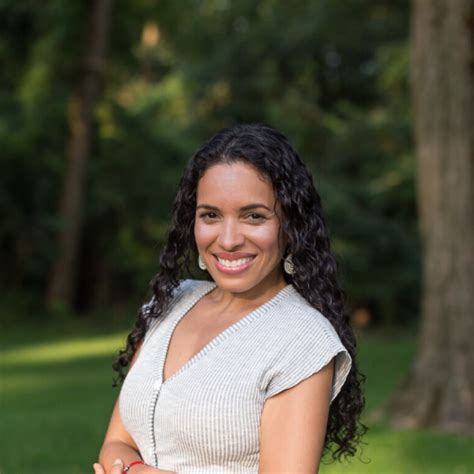 Aneika Perez Find A Coach Dr Shefali