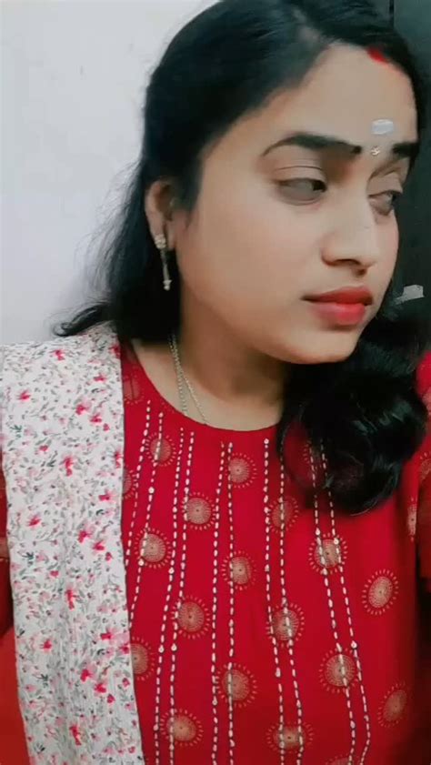 Instagram Video By Mounika • Jan 28 2025 At 947 Pm