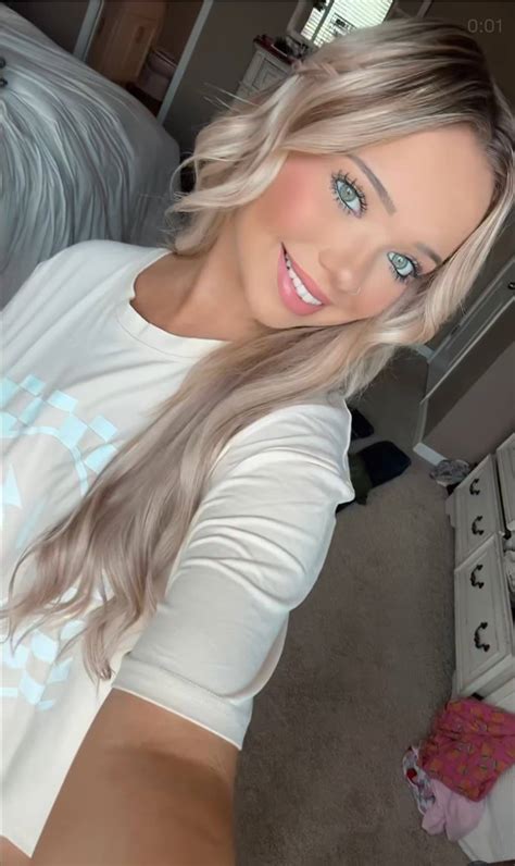 Sweet Izzie Sweet Izzie Added A New Photo