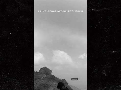 Selena Gomez Chainsmokers Drew Taggart Hold Hands On Date Night