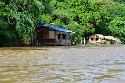 ညောင်ဦးမြို့နယ်တွင် ဧရာဝတီမြစ်ရေကြီးမှု သတိပေးချက်ထုတ်ပြန် Information And Public Relations