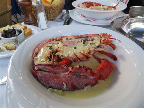 Atomium Restaurant Brussels Menu Prices And Restaurant Reviews