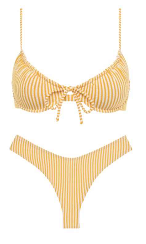 Taylor Swift Wore A Totally Red Era Striped Bikini On Vacation With