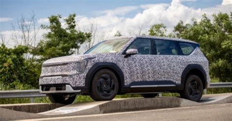 내년도 Suv 전성시대…ev9·싼타페 5세대 출시