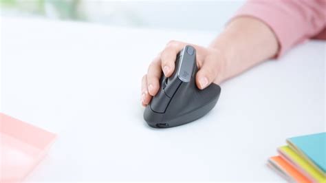 Logitech MX Vertical Ergonomic Wireless Mouse