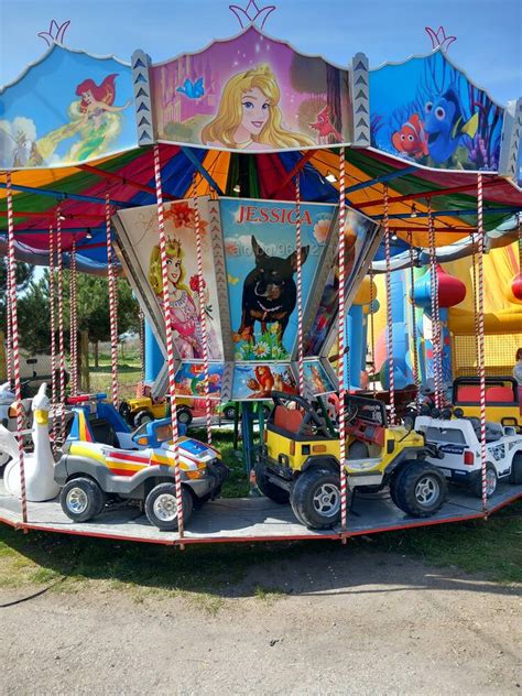 Децка въртележка Съоръжения за игри Атракции Ново Паничарево