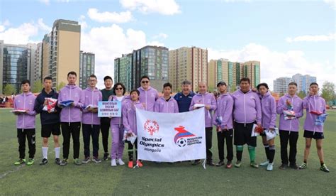 Тусгай олимпын хөлбөмбөгийн баг Зуны их наадамд оролцоно