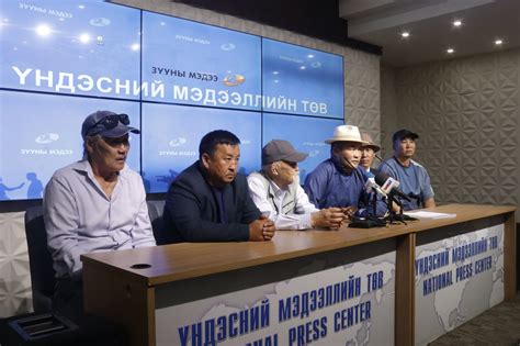 Улаанбадрах сумын иргэд ИТХ ын дарга Б Ганзоригийг АТГ т өгч шалгуулахаа мэдэгдлээ