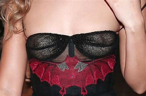 Ella Eyre Nude Leaked Pics And Sex Tape Porn Video Scandal Planet