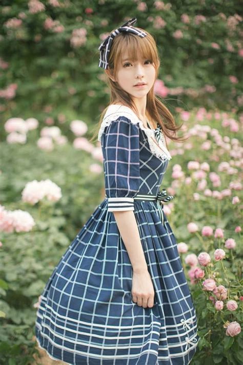 로리타 패션 일본 거리 패션 여자 패션