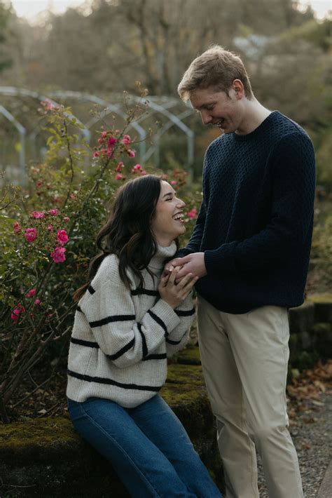 Why Candid Engagement Photos Are A Must For Capturing Authentic Moments