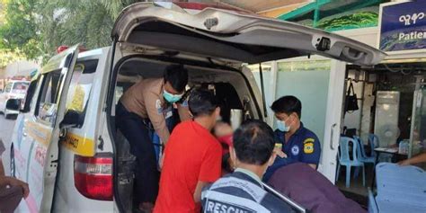 ရန်ကုန် စင်ကာပူသံရုံးအနီး ယာဉ်တိုက်မှုဖြစ်ပြီး ၁၂ ဦးဒဏ်ရာရ