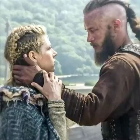 Vikings Tv Series Ragnarlothbrok Travis Fimmel Vikings Vikings
