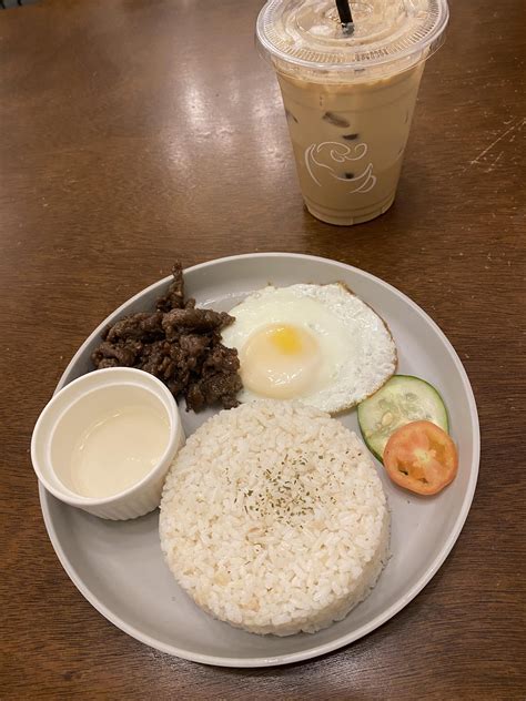 Tapsilog And Coffee R Filipinofood