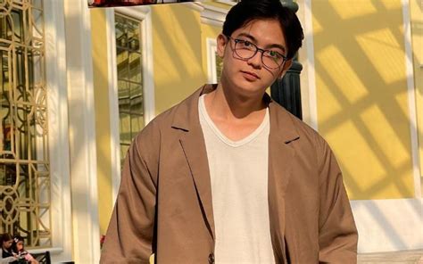 Are Mark Reyes And Mika Salamanca Still Together Facts And Datings