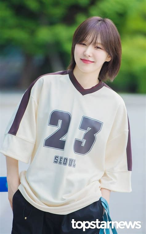 Wendy 🧡 Wendy Red Velvet Cool Street Fashion Red Velvet