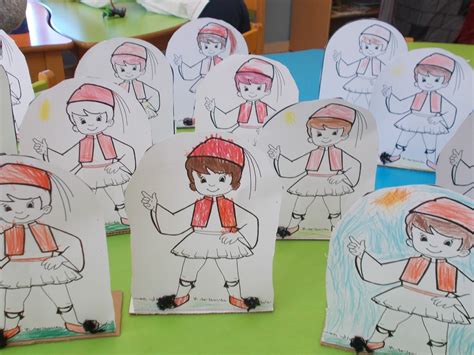 Β ΠΑΙΔΙΚΟΣ ΣΤΑΘΜΟΣ ΧΡΥΣΟΥΠΟΛΗΣ ΣΑΡΑΝΤΑ ΠΑΛΙΚΑΡΙΑ ΑΠΟ ΤΗ ΛΕΙΒΑΔΙΑ