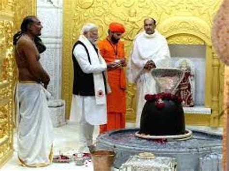 Pm Performs Pooja And Darshan At Valinath Mahadev Temple In Mahesana