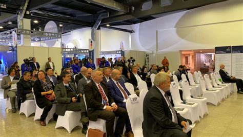 Экспо Монголиа үзэсгэлэн бага хурал 3 дахь өдрөө үргэлжилж байна