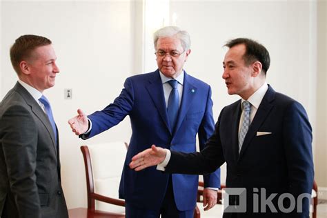 ШХАБ ын Ерөнхий нарийн бичгийн дарга Рашид Алимов Монгол Улсад айлчилж байна