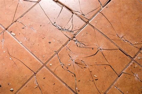 How To Fix Or Repair Cracked Tiles