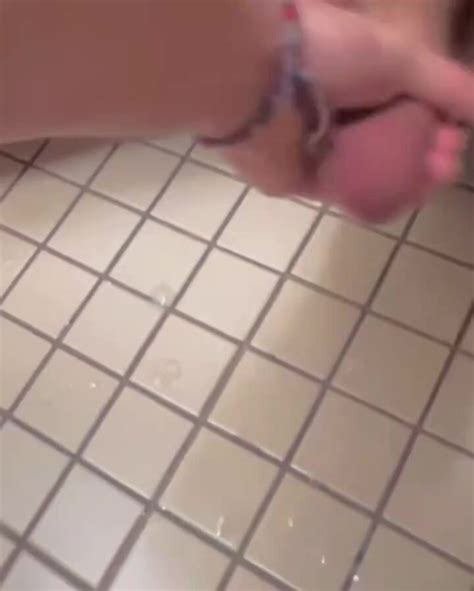 Understall Jerk And Cum Video 3
