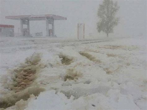 Явган болон авто замд халтиргаа гулгаа үүсэх нөхцөл бүрджээ