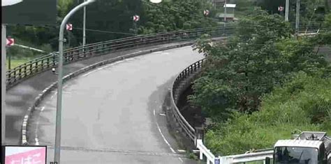 十津川村 上野地 石油店ガソリンスタンド付近のライブカメラ