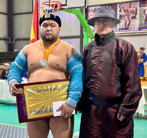 ХОНГОР СУМЫН САР ШИНИЙН БАРИЛДААНД АЙМГИЙН НАЧИН Б ЭНХ ОРГИЛ ТҮРҮҮЛЛЭЭ