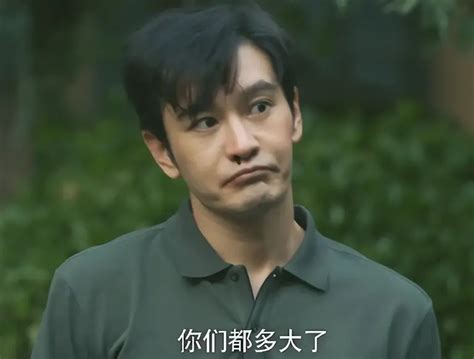 明明满脸褶子，眼神猥琐，却要演大学生，网友：你自己看看这像吗