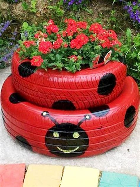 Araba Lastiklerinden Saksı Tire Planters Tire Art Tire Garden