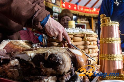 Танилц Ууц тавих болон хөндөх ёсон