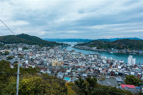 강 건물 건축 경치 경치가 좋은 공중 촬영 관광 구름 구조 녹지 다리 도시 도시 경관 도시 공중 도시 전망 도시 풍경 도시의 동아시아 도시