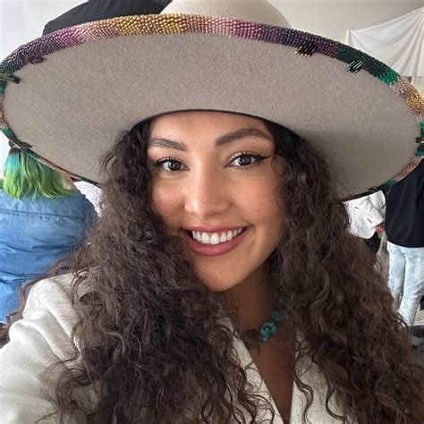 Justine Mink Justinemink • Threads Say More