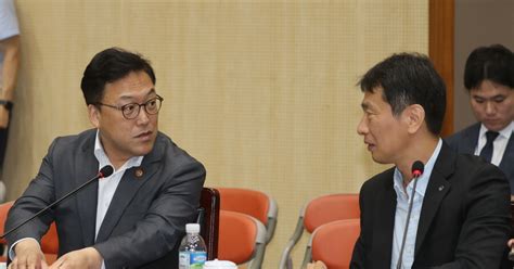 금융당국 금리 인하에 “집값 상승·가계대출 확대 안되게 철저 관리”