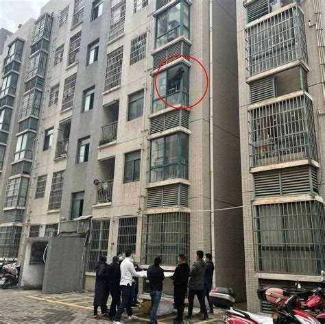 揪心！赣州一女子从3楼一跃而下！只因经开区救生情绪