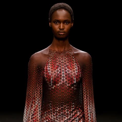 Iris Van Herpen Emulates A State Of Hypnosis For Latest Couture Collection