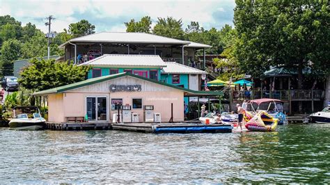 Marinas Lake Martin Boaters