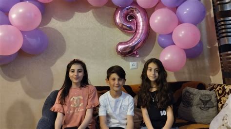 ვთამაშობთ რა დევს ყუთში ♥️♥️♥️ Youtube