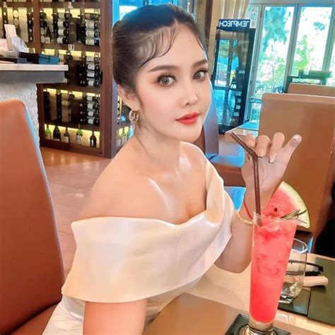 ชุดไทยเพื่อนเจ้าสาวราคาถูกที่สุด