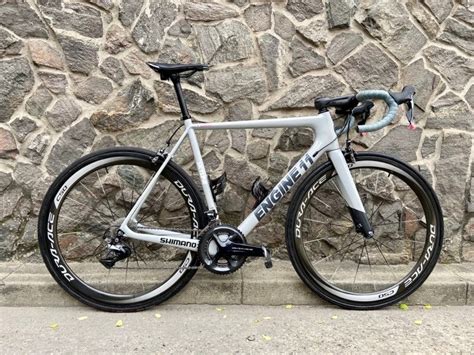 엔진11 스카이라인 카본 로드 프레임셋 시마노 듀라에이스 C50 카본 로드 휠셋 시마노 듀라에이스 R9100 로드 구동계