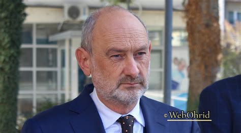 Евроамбасадорот Гир во целодневна работна посета на руралната општина Дебрца • Webohrid