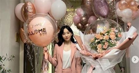 태연 핑크색 슈트까지 찰떡이기적 미모비율의 여신 탱구 M★sns