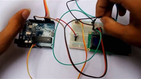 tutorial cara membuat termometer suhu arduino dengan sensor lm35