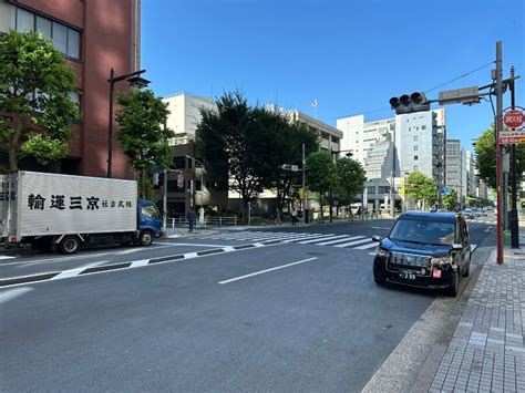 DIXANSディゾン人形町店で上質な午後のひとときを味わう東京都中央区 人形町エリア カフェ とある社長の創業記