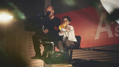 朝日新聞cm しつもん！ドラえもん 映画監督篇 15秒 Youtube