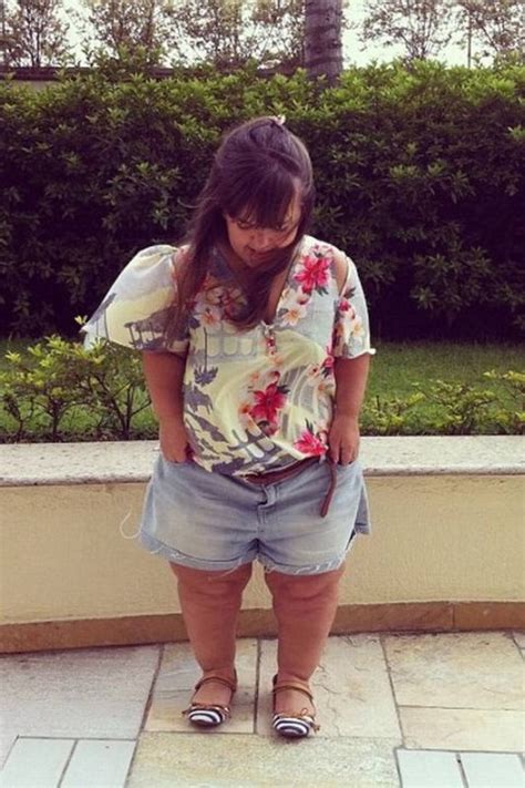 Anã Posta Seus Looks No Instagram E Vira Sucesso Na Internet Mulher