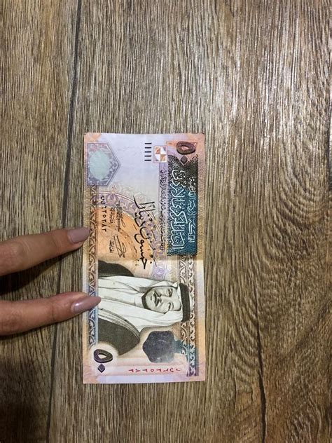 Banknotes Coins Detection Object Detection Model By Coinsdetection